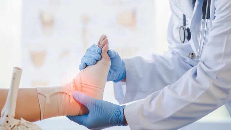 How To Tell If Your Foot Is Fractured | Aether Health